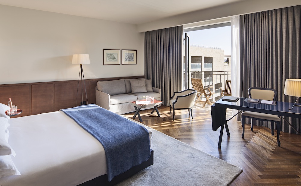 Alcove Deluxe Old City room - David Citadel